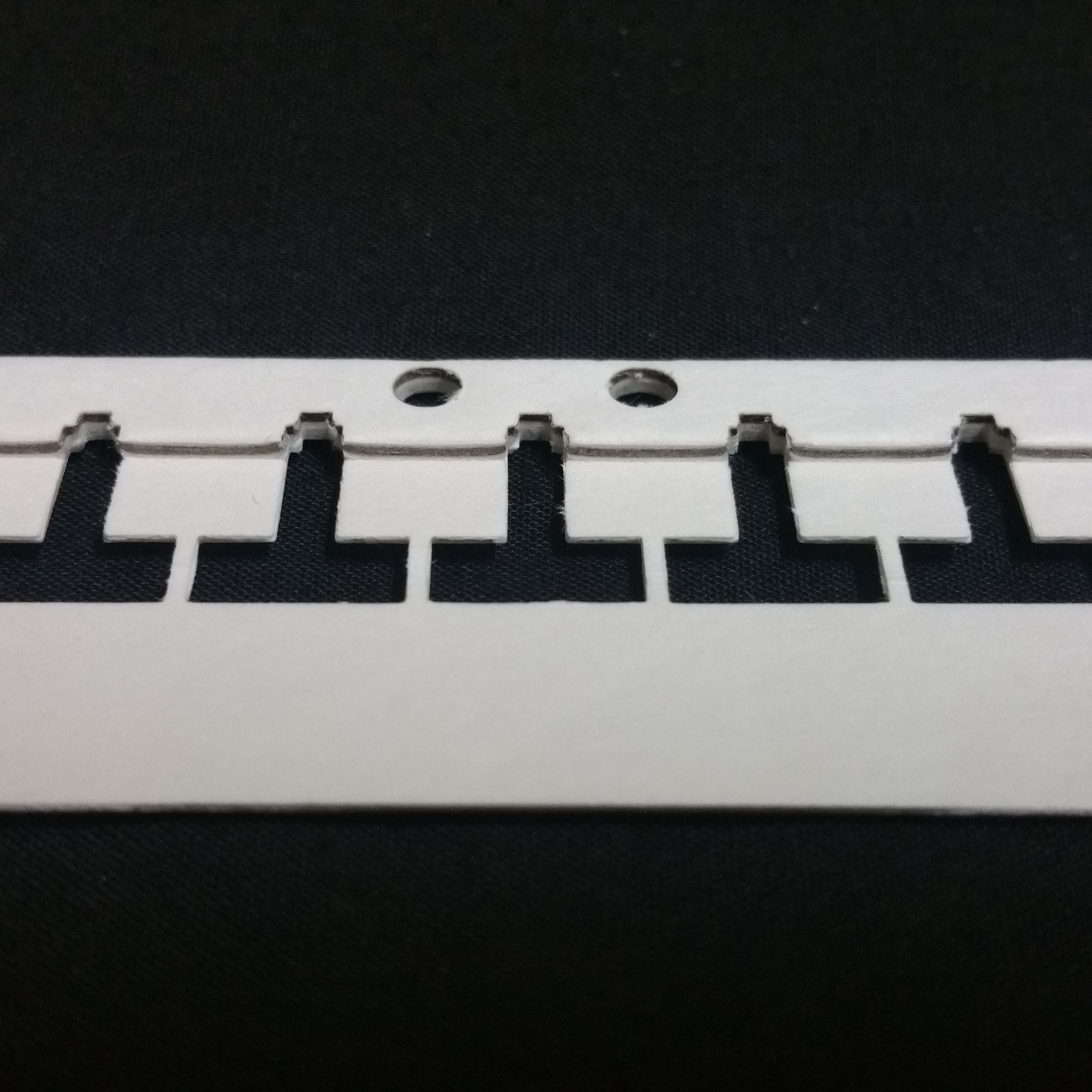 Paper Leadframe for Mold Clean & Machine Setup 纸制引线框架 – SKYMART Paper ...